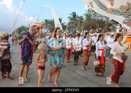 Melasti Ceremony at Kuta Beach Bali Stock Photo - Alamy