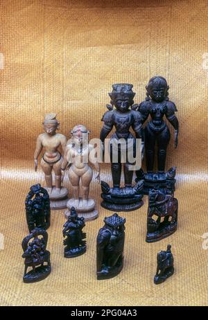 Marapachi dolls or Marapachi bommais, are traditional dolls made ...