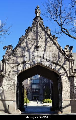 Chicago, Illinois, USA. Hull Gate on the campus of the University of ...