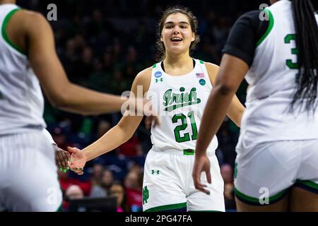 Notre Dame's Maddy Westbeld (21) during the second half of a first ...