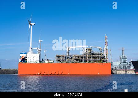 EemsEnergyTerminal, floating LNG terminal in the seaport of Eemshaven ...