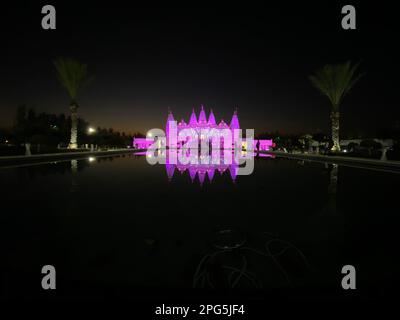 BAPS shri swaminarayan mandir Houston Stock Photo - Alamy