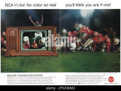 RCA Victor color TV advert in a Natgeo magazine, March 1966 Stock Photo ...