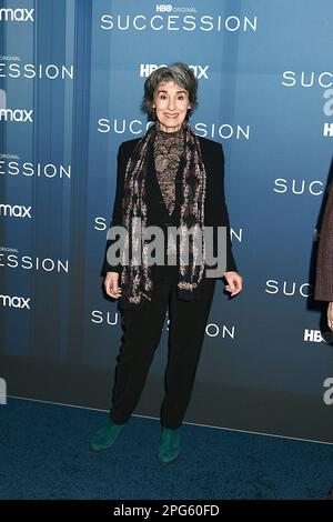 Anna Stuart attends HBO's "Succession" red carpet premiere for the ...
