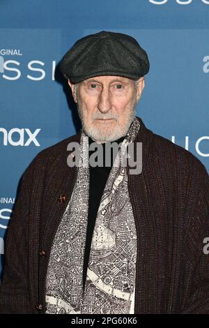 James Cromwell attends the Premiere of HBO's 'Six Feet Under' Fifth ...