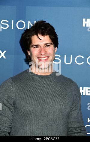 Asher Grodman attends HBO's "Succession" red carpet premiere for the ...