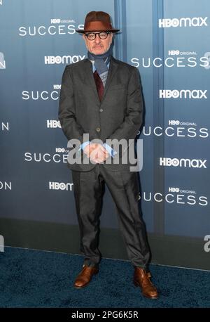 Fisher Stevens attends HBO's "Succession" Season 4 Premiere at Jazz at ...