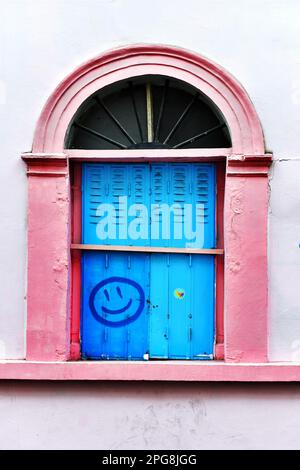 Smiley Street Art in Montmartre - Paris - France Stock Photo - Alamy