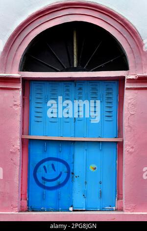 Smiley Street Art in Montmartre - Paris - France Stock Photo - Alamy
