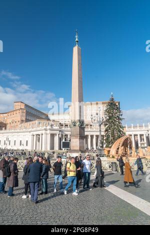 Obelisk from the Circus of Nero, St. Peter's Square, Vatican, Rome ...