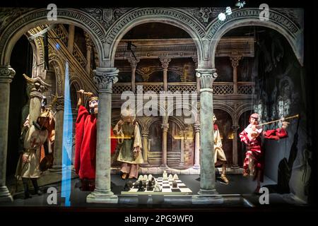 Puppet show in Cervantes Birthplace Museum, Alcala de Henares ...