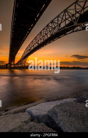 Blue Water Bridge, Sarnia, Ontario, Canada Stock Photo - Alamy