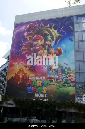 THE SUPER MARIO BROS. MOVIE, US character poster, Princess Peach (voice ...