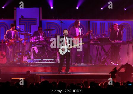 David Paton of Pilot performing at the Countdown Spectacular in the ...