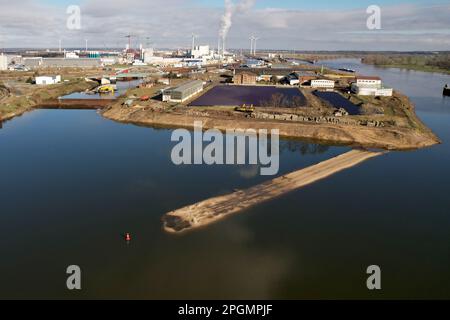 Magdeburg, Germany. 27th Feb, 2023. View of the construction site in ...