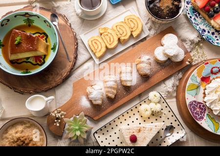 Alfajores and guargueros pastry table Peruvian desserts buffet table ...
