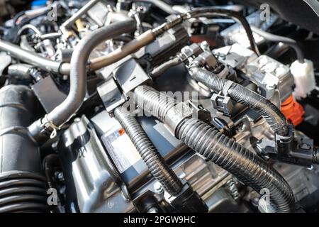 toyota yaris hybrid engine bay power plant Stock Photo - Alamy