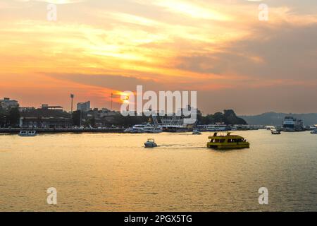 Panaji Goa India Oct 22 2022: Sunset time cruise View of the Atal Setu ...