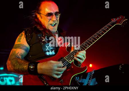 Venom Inc.with Jeff Mantas Dunn (Guitar), Tony Dolan (Vocals & Bass ...