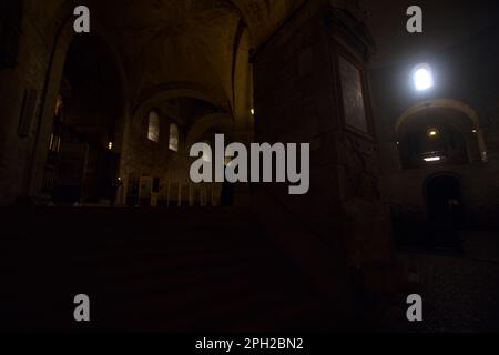 Nave with chairs and altar of the old dome of Brescia Stock Photo - Alamy