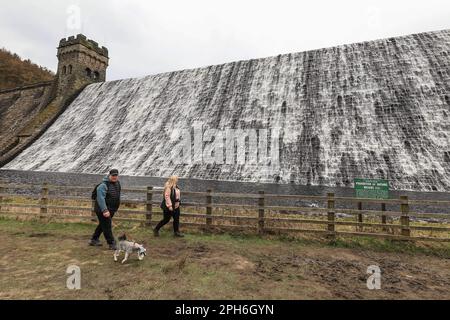 Derwent Dam overflows as Derwent reservoir fills up after months of ...