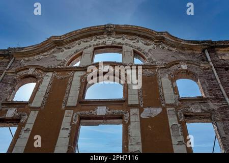 Abandoned house, ruins, remains, tobacco warehouses, Plovdiv town ...