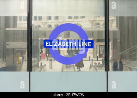 Elizabeth Line TFL Roundel sign at the entrance to the Elizabeth Line ...