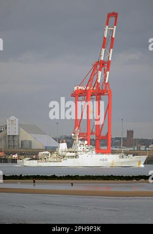 HMS ENTERPRISE passing FORT PERCH ROCK, New Brighton, at the mouth of ...