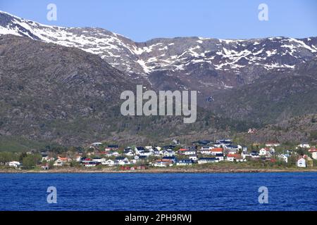 May 30 2022 - Lodingen, Lofoten in Norway: Beautiful Lofoten, Harbor ...