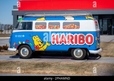 Pleasant Prairie, WI - 19 March 2023: A Prairie highlands corporate ...