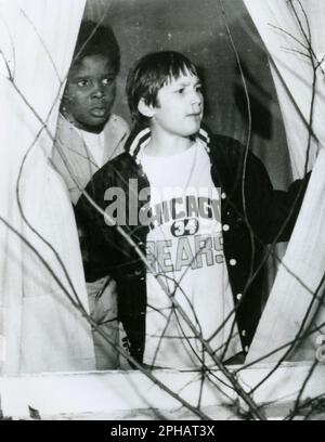 Child actors Ricky Busker and Darius McCrary in the movie Big Shots ...