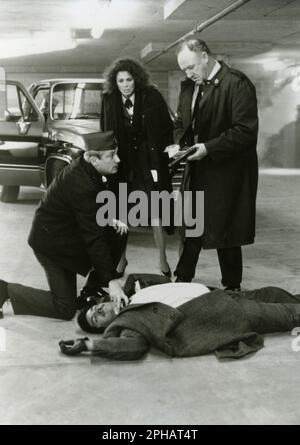 GENE HACKMAN, JOANNA CASSIDY, THE PACKAGE, 1989 Stock Photo - Alamy