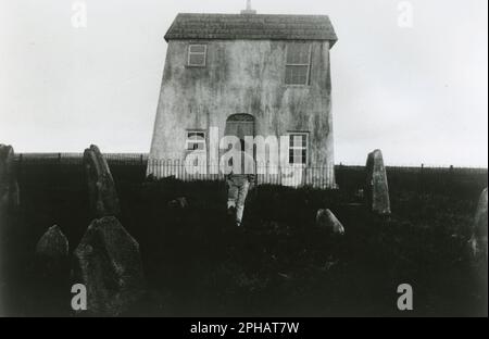 FILM SCENE, PAPERHOUSE, 1988 Stock Photo - Alamy