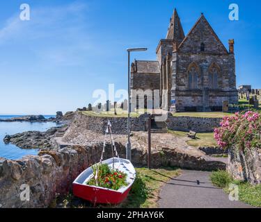 St Monans Parish church (also known as The Auld Kirk) 20 metres from ...
