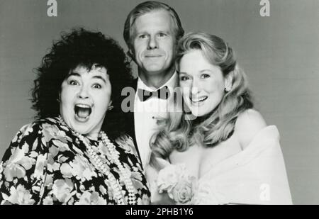 SHE-DEVIL, Meryl Streep, Ed Begley Jr., 1989. (c) Orion Pictures Corp ...