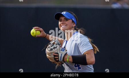 Duke's Ana Gold (4) makes a throw during an NCAA softball game on ...