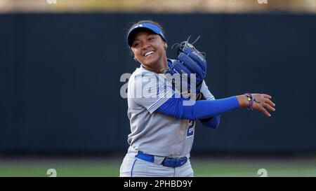 Duke's Jada Baker (25) makes a throw during an NCAA softball game on ...