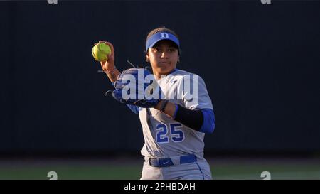 Duke's Jada Baker (25) makes a throw during an NCAA softball game on ...