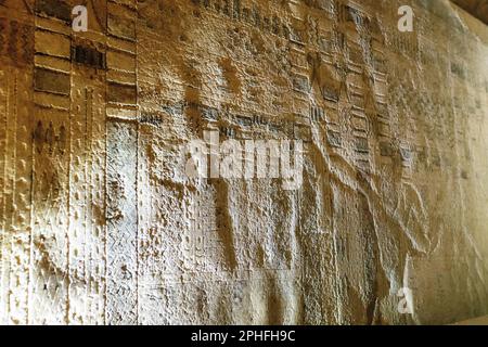 Exploring an Egyptian Underground Burial Chamber Stock Photo - Alamy