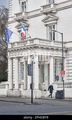 Embassy of France London, England Stock Photo - Alamy