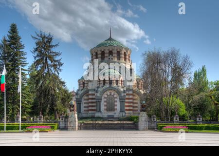 Chapel-mausoleum St. George the Victorious at Pleven, Bulgaria Stock ...