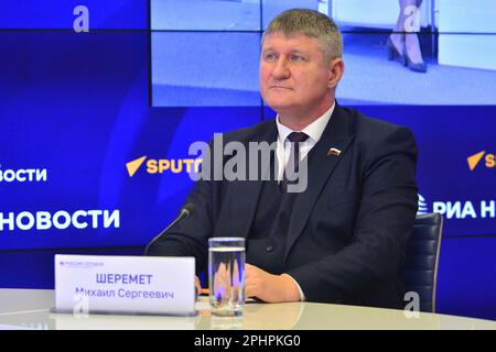 Press conference Crimea and Russia together forever.MMPC Russia today ...