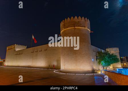 Night view of Al Koot Fort at Doha, Qatar Stock Photo - Alamy