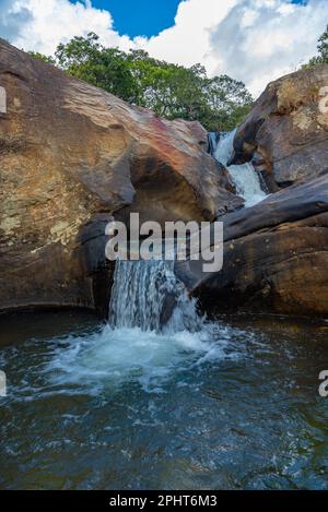 Diyaluma falls near Ella, Sri Lanka Stock Photo - Alamy