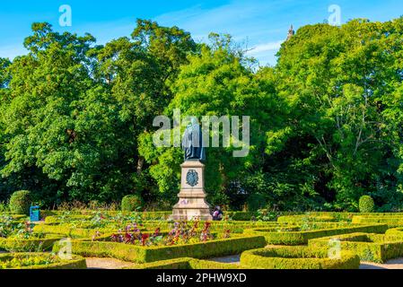Friary gardens at Welsh capital Cardiff Stock Photo - Alamy