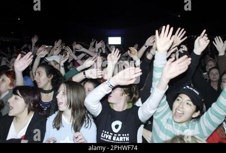 Crowded House perform at the Live Earth concert. Aussie Stadium. Sydney ...