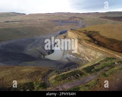 Glenmuckloch open cast mine the site of Hydro X Prix Electric off road ...