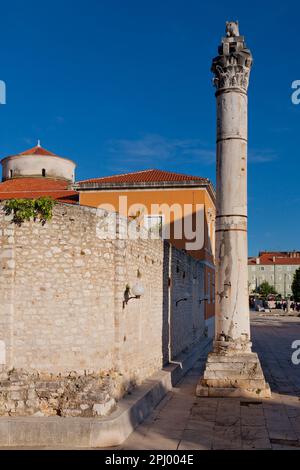Croatia, Ancient buildings at Zadar and Dubrovnik old town Stock Photo ...