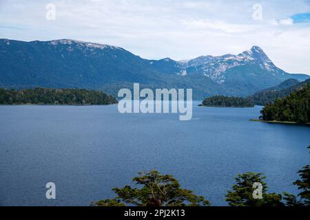 Lake Espejo (Mirror) on Lanin National Park, Seven Lakes Road, Ruta 40 ...