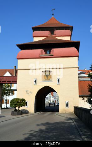 Germany, Bavaria, Swabia, Nördlingen: the Berger Tor, dating from 1362 ...